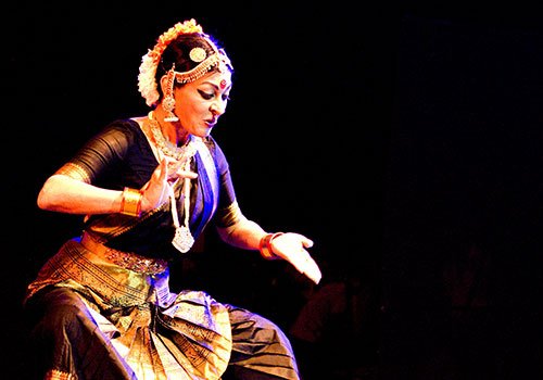 Top 13 Famous Bharatanatyam Dancers of India Top 13 Famous Bharatanatyam Dancers of India