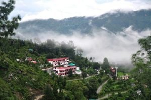 Top 20 Famous Hill Stations of India - World Blaze