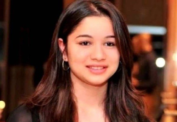 Sara Tendulkar Wiki, Age, Height, Biography, Boyfriend, Net Worth ...
