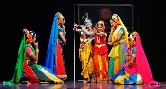 Folk Dance Of Uttar Pradesh | Traditional Dances UP - World Blaze